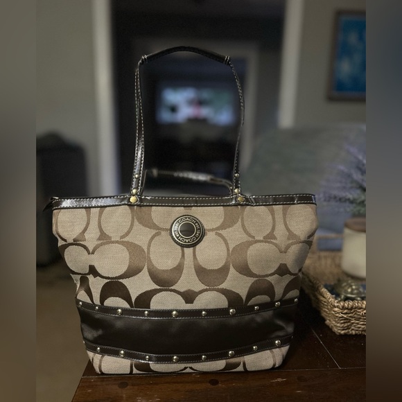 Coach | Bags | Coach Signature Striped Sateen Tote With Gold Hardware ...